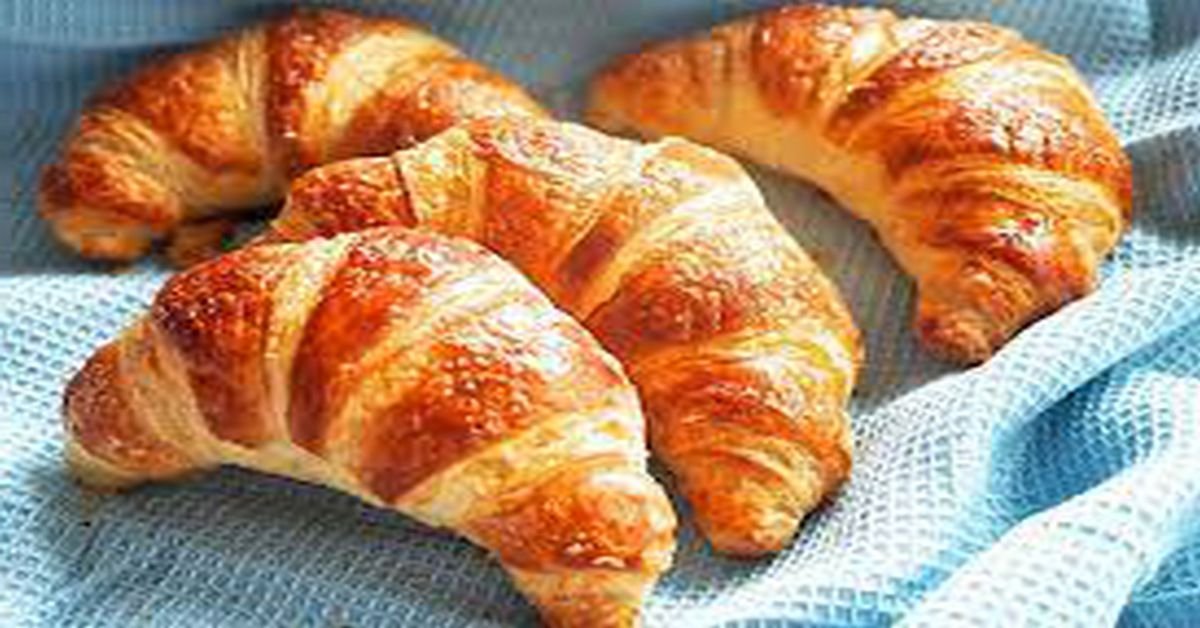 Croissants Recipe - Food Gurukul, GOLN | English